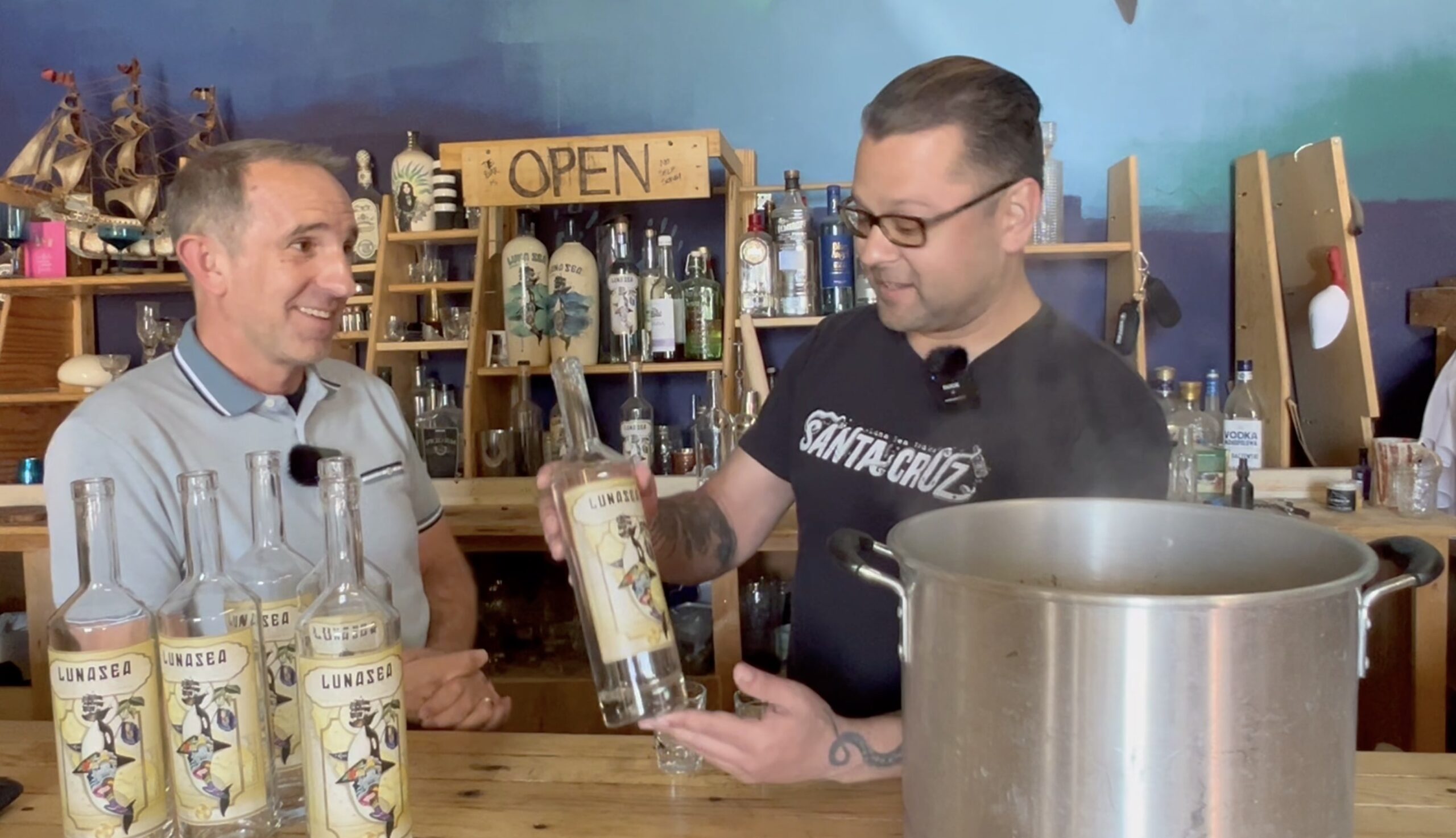 The Groundbreaking Zero Waste Bottle Delivery Vodka Service From Luna ...